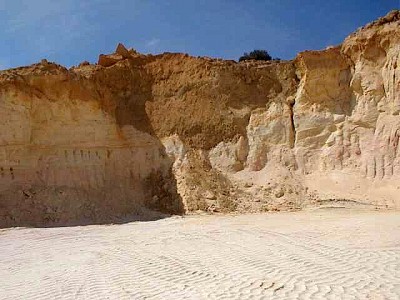 Impact ejecta page - ERNSTSON CLAUDIN IMPACT STRUCTURES - METEORITE CRATERS